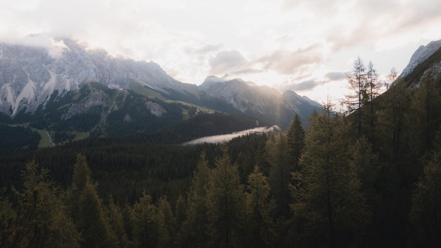 Home - Fenix Outdoor